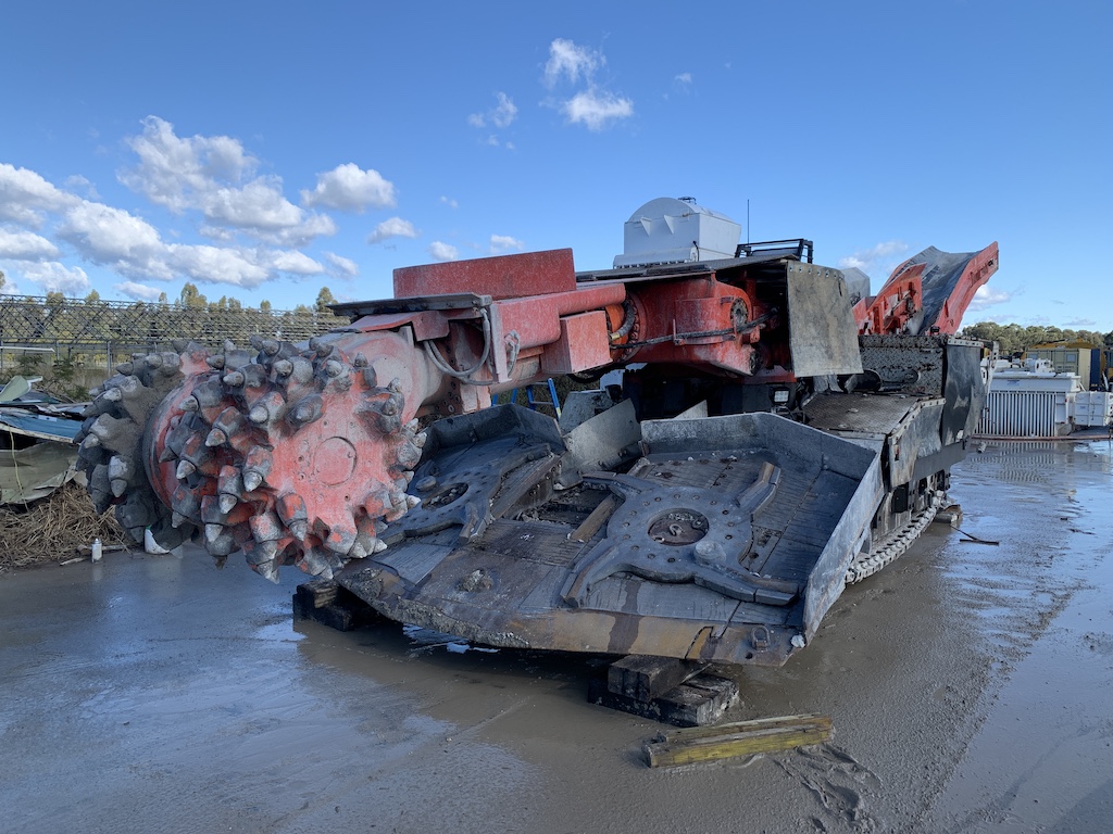 2014 Sandvik MT360 Tunneling Roadheader - Lloyds Auctions Australia ...