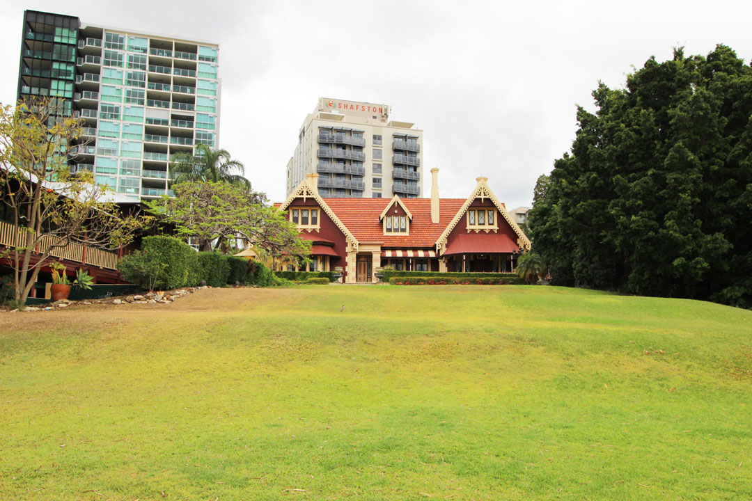 Lloyds Networking Showcase at Shafston Estate - Lloyds Auctions ...